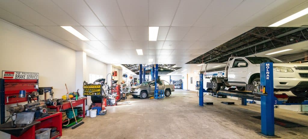 Contact - M and R Autocare